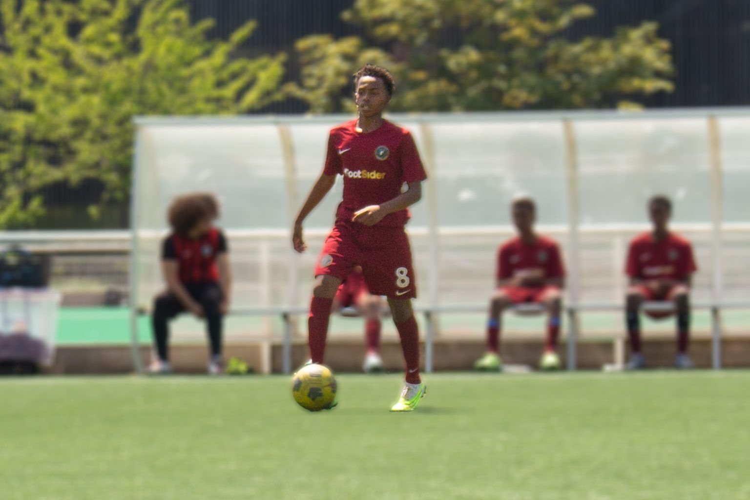 Football amateur vs Football professionnel : comprendre les 7 ...